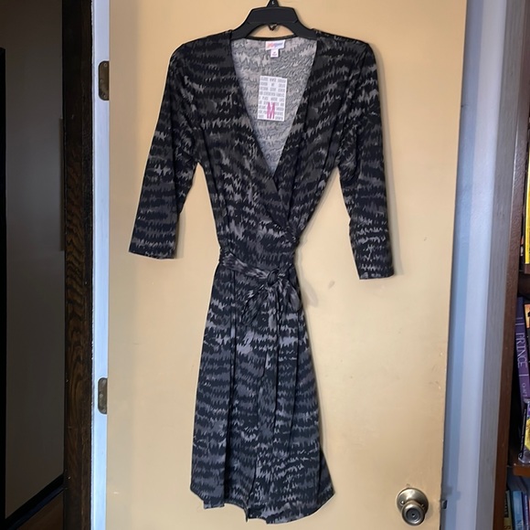 LuLaRoe | Dresses | Lularoe Michelle Wrap Dress Sz M Nwt | Poshmark